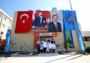 Akdeniz Üniversitesin de Kanser Tedavisinde İlkin Müjdesini Prof. Dr ...